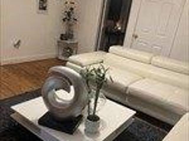 house with 4 bedroom, Abington MA ES103019742
