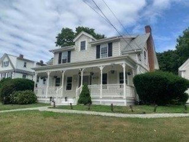 house with 4 bedroom, Abington MA ES104852766