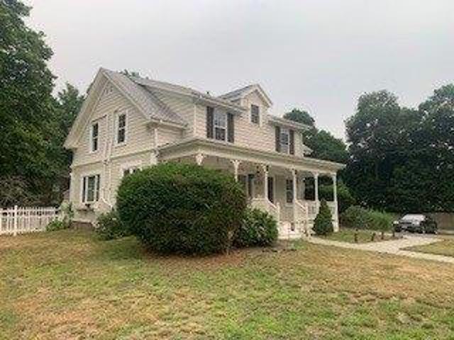house with 4 bedroom, Abington MA ES105207542