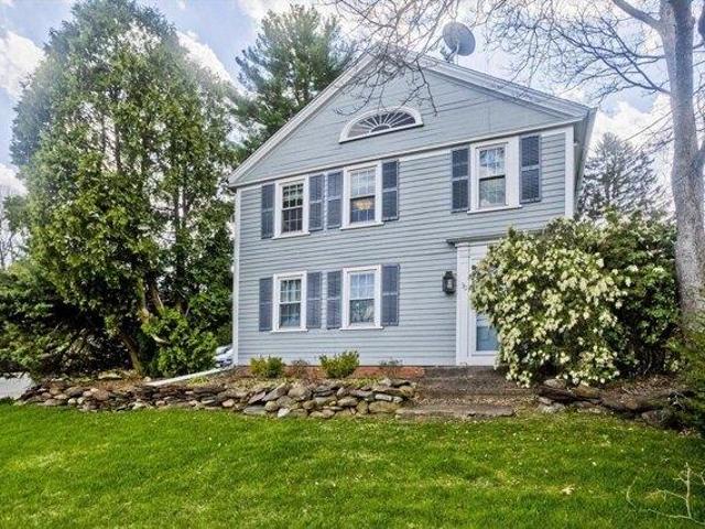 house with 4 bedroom, Agawam MA DLS102281259