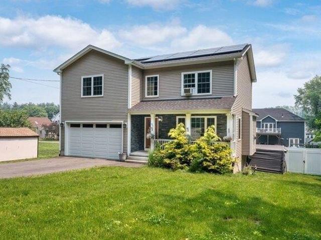 house with 4 bedroom, Agawam MA DS103018455