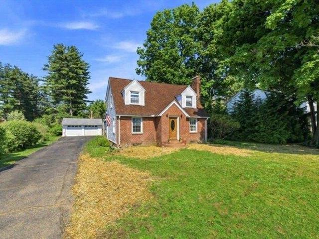 house with 4 bedroom, Agawam MA DS103160481