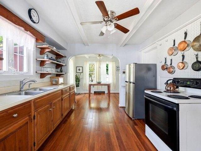 house with 4 bedroom, Agawam MA ES102822786
