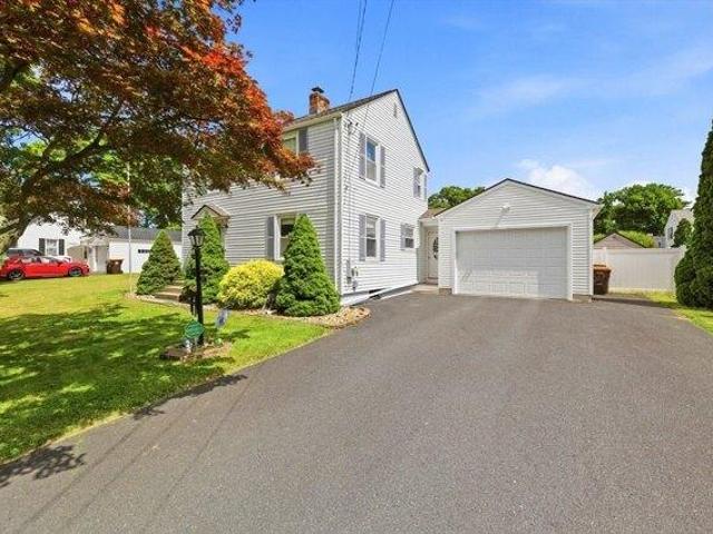 house with 4 bedroom, Agawam MA ES104512899
