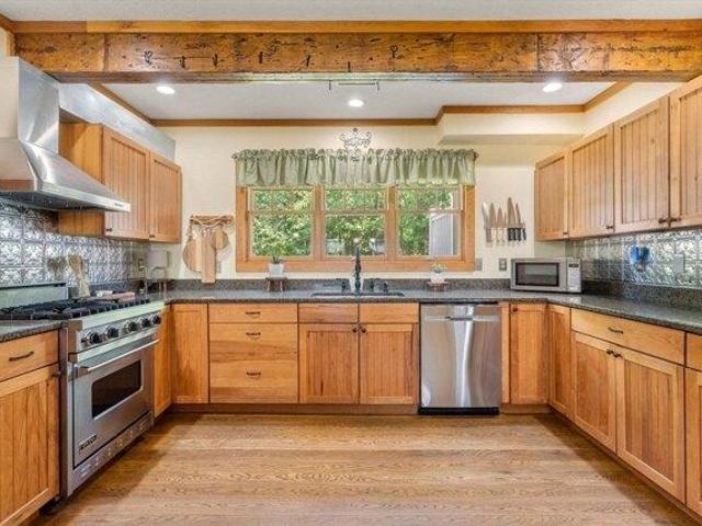 house with 4 bedroom, Agawam MA ES104791896