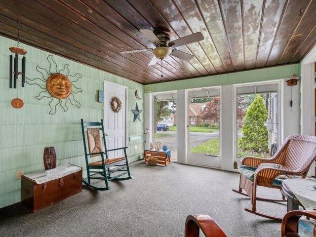 house with 4 bedroom, Agawam MA ES105614191
