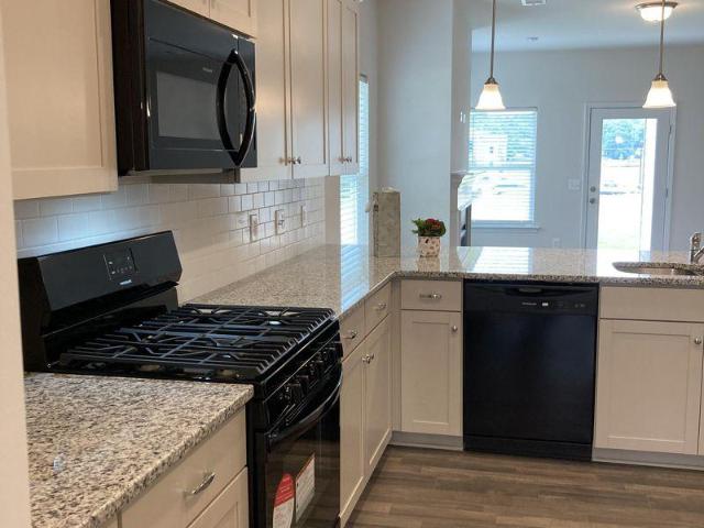 house with 4 bedroom, Adairsville GA DLS100973336