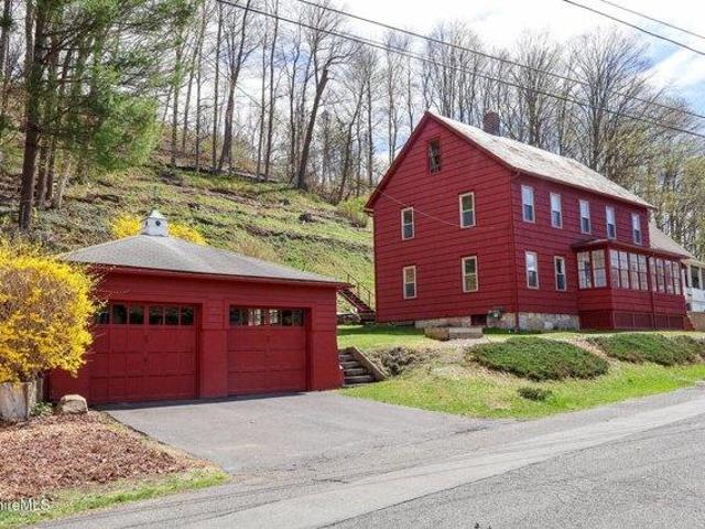 house with 4 bedroom, Adams MA ES103126402