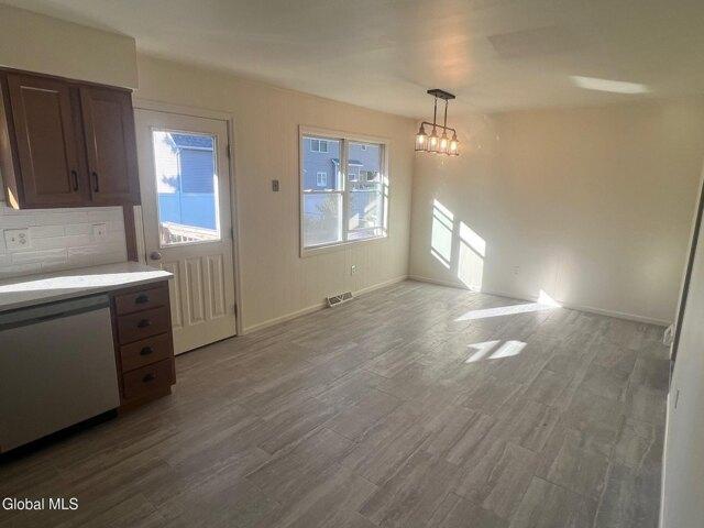 house with 4 bedroom, Albany NY ES104906223