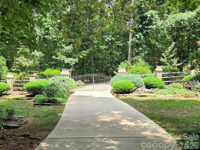 house with 4 bedroom, Albemarle NC DS103587705