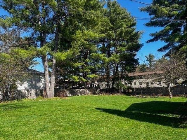 house with 4 bedroom, Allenstown NH ES103126806