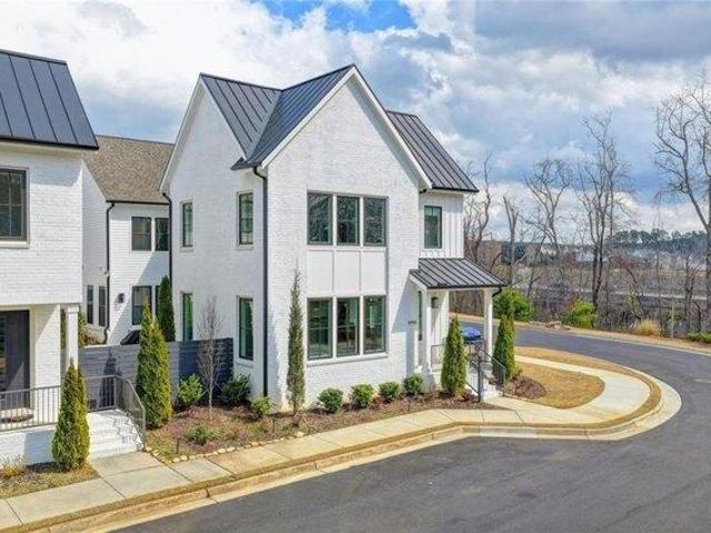 house with 4 bedroom, Alpharetta GA ES104909393