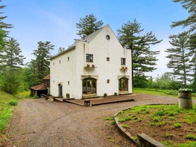 house with 4 bedroom, Alton NH DS93353331