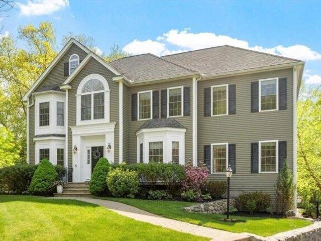 house with 4 bedroom, Amesbury MA DLS103018934