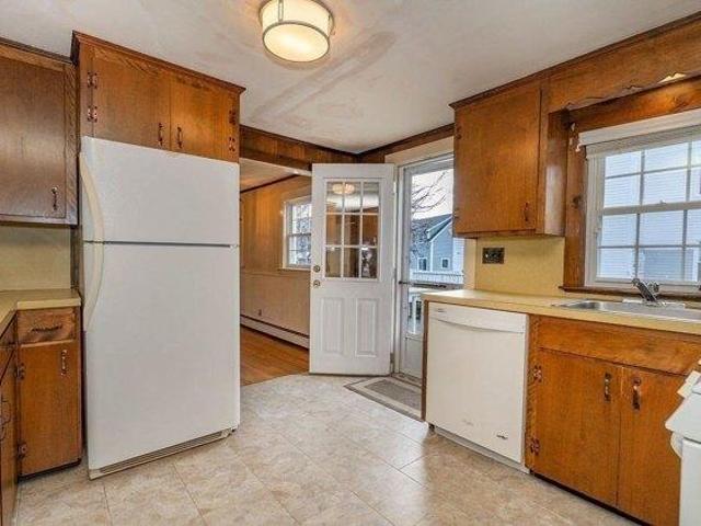 house with 4 bedroom, Amesbury MA ES103074049