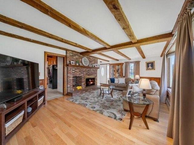 house with 4 bedroom, Amesbury MA ES103126258