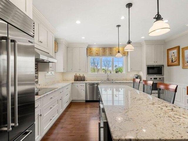house with 4 bedroom, Amesbury MA ES103968154