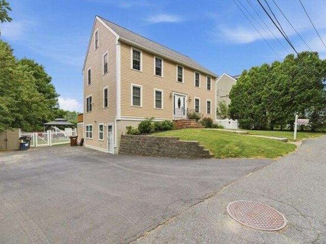 house with 4 bedroom, Amesbury MA ES104834010