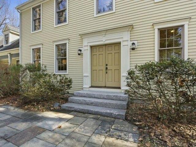 house with 4 bedroom, Amherst MA DLS102593409