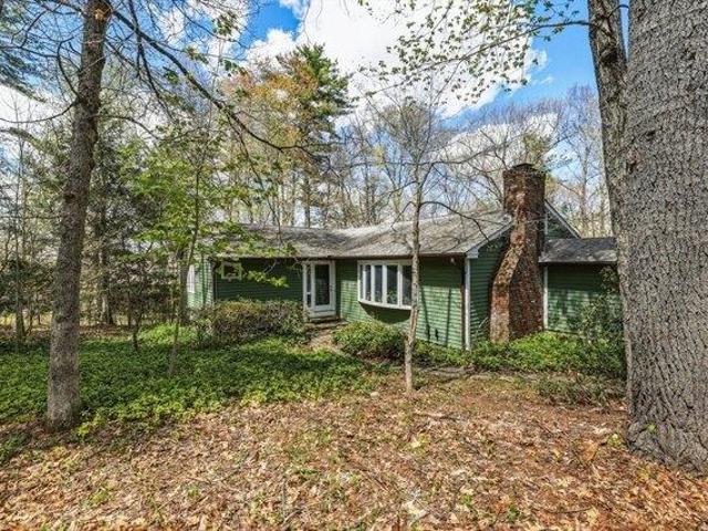 house with 4 bedroom, Amherst MA DS103074626