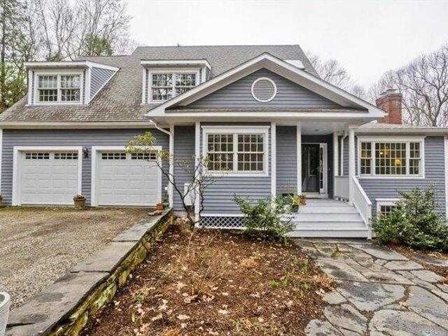 house with 4 bedroom, Amherst MA DS103097528
