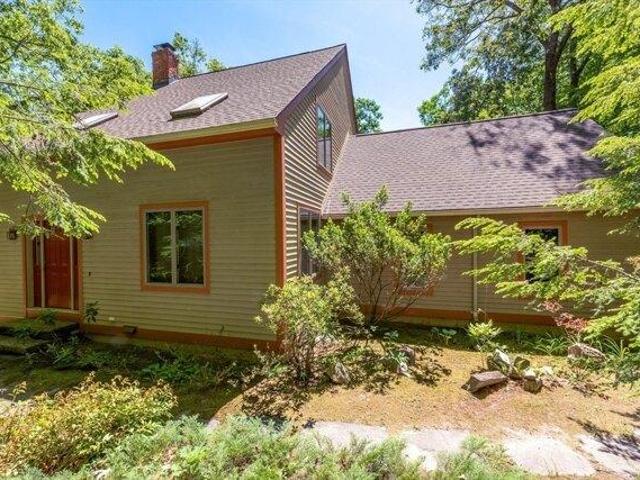 house with 4 bedroom, Amherst MA DS103774029