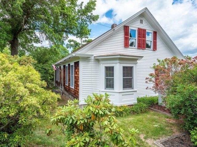 house with 4 bedroom, Amherst MA DS103852611