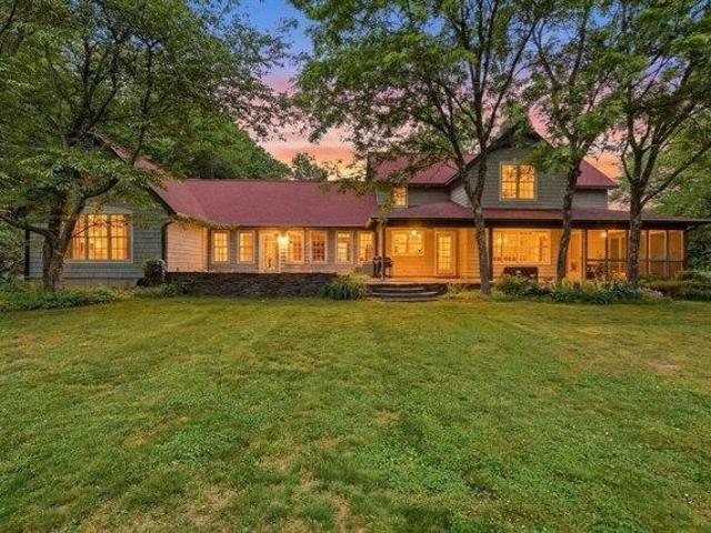 house with 4 bedroom, Amherst MA DS103885980