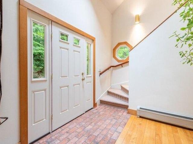 house with 4 bedroom, Amherst MA ES104810466