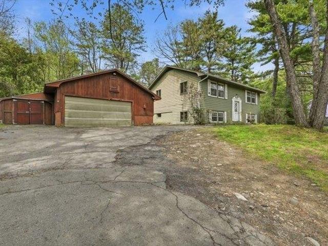 house with 4 bedroom, Amherst MA ES104848353