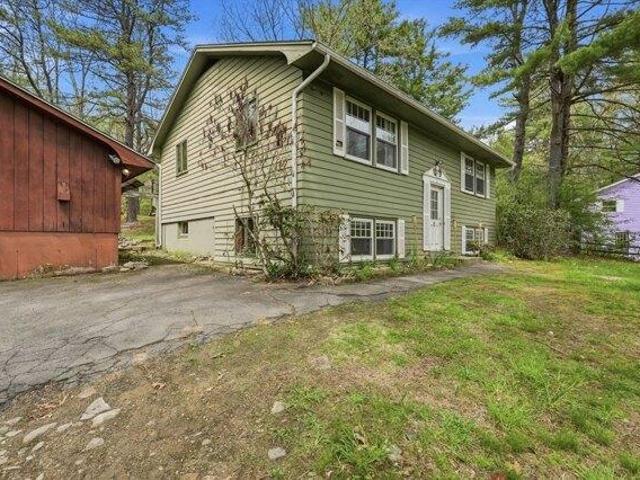 house with 4 bedroom, Amherst MA ES103774071