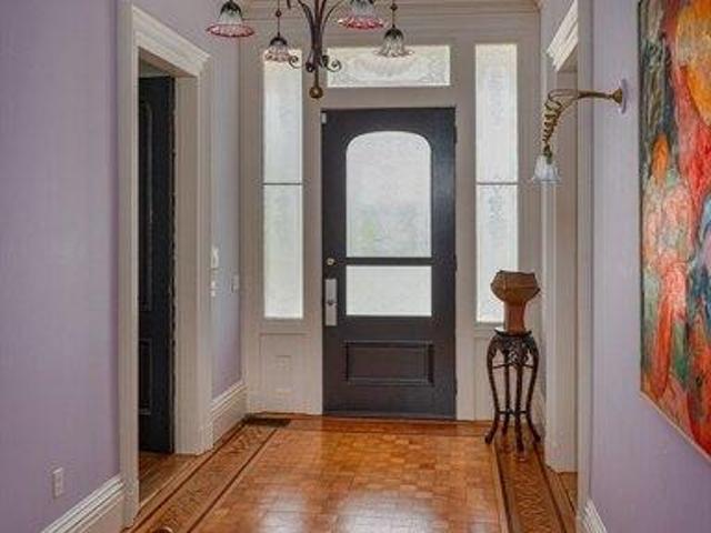 house with 4 bedroom, Amherst MA ES103774345