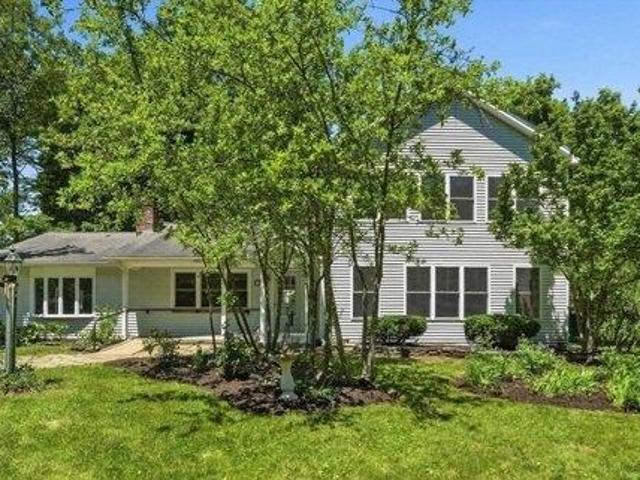 house with 4 bedroom, Amherst MA ES103930113