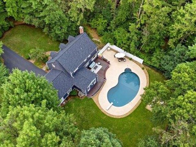 house with 4 bedroom, Amherst NH DS104478023