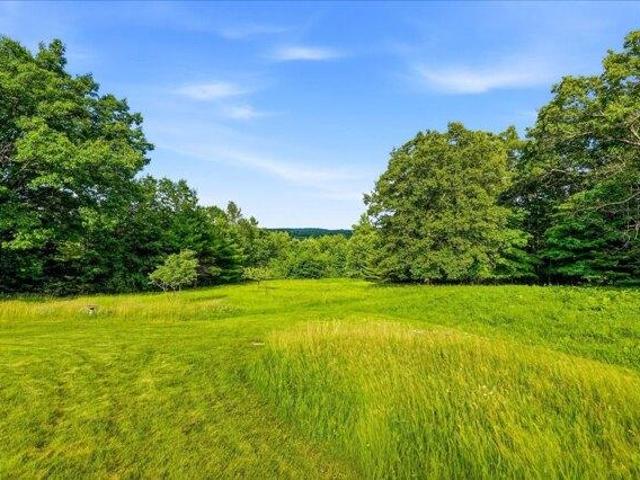house with 4 bedroom, Amherst NH ES104809082