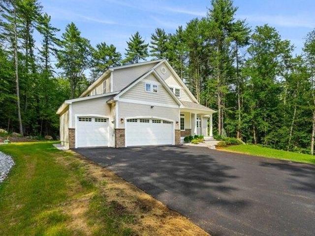 house with 4 bedroom, Amherst NH ES105109454