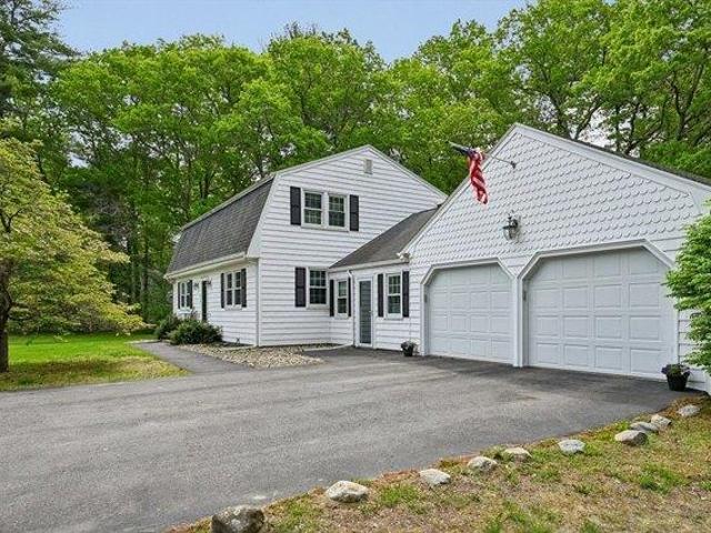 house with 4 bedroom, Andover MA DLS102824508