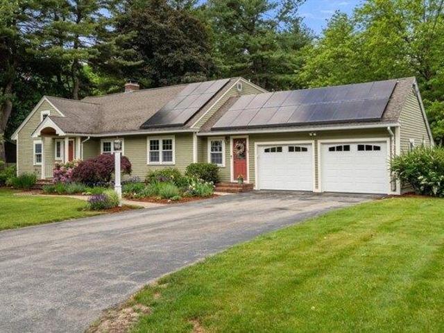 house with 4 bedroom, Andover MA DS104009759