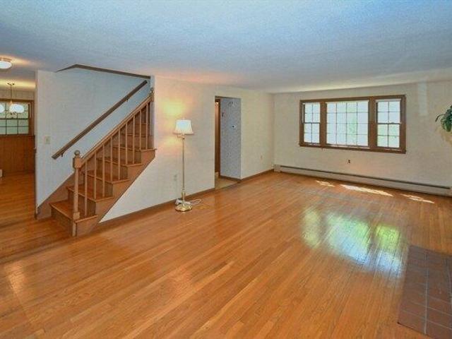 house with 4 bedroom, Andover MA DS104010825
