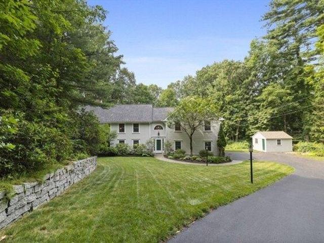 house with 4 bedroom, Andover MA DS104410679