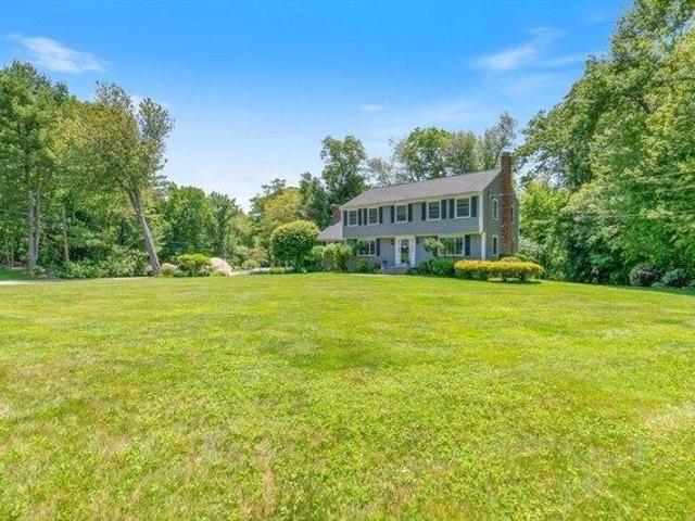 house with 4 bedroom, Andover MA DS102634602
