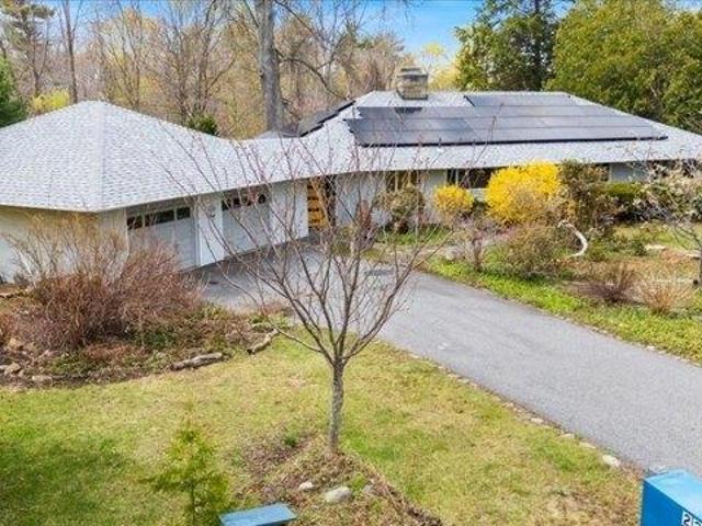 house with 4 bedroom, Andover MA DS103034405