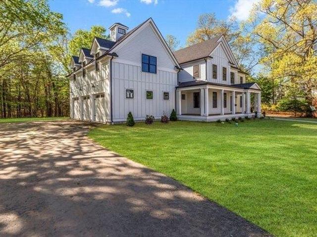 house with 4 bedroom, Andover MA DS103160051