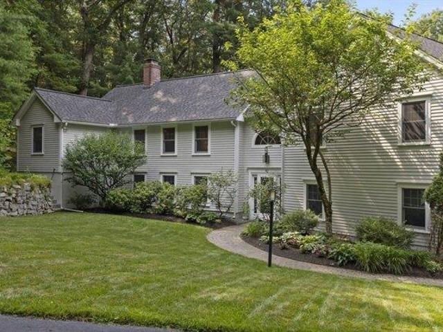 house with 4 bedroom, Andover MA ES104567721