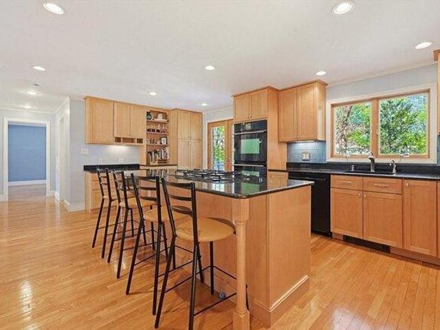 house with 4 bedroom, Andover MA ES105193201