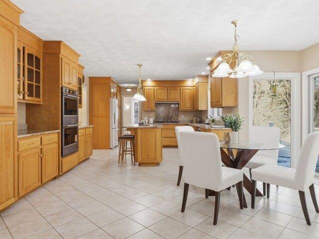 house with 4 bedroom, Andover MA ES102824313