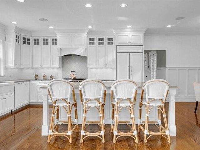 house with 4 bedroom, Andover MA ES103437741