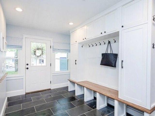 house with 4 bedroom, Andover MA ES103620409