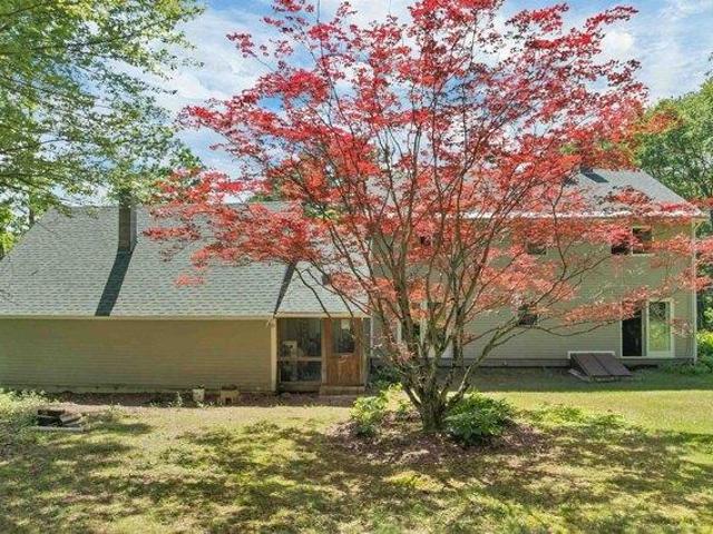 house with 4 bedroom, Andover NH ES104330910