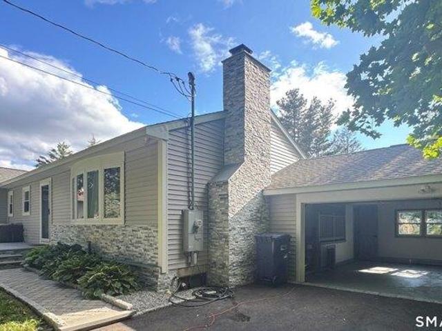house with 4 bedroom, Ansonia CT DS103159415